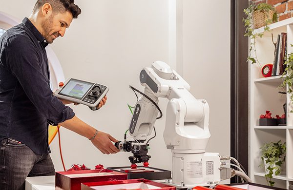 ABB - ตัวแทนจำหน่าย ออกแบบและติดตั้ง